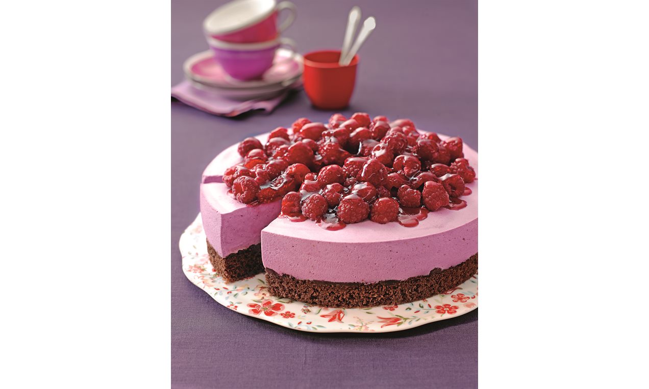 Pjenasta torta s bobičastim voćem Recept | Dr. Oetker